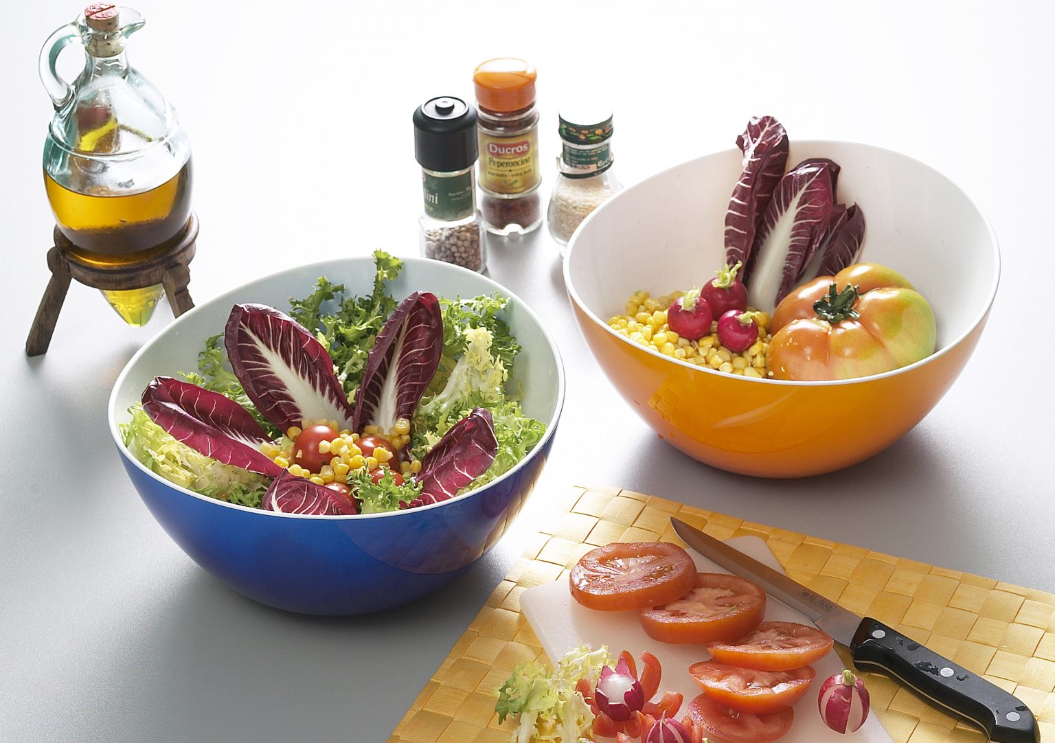 26cm Curved Edge Acrylic Bowls - Display Range • Harfield Tableware
